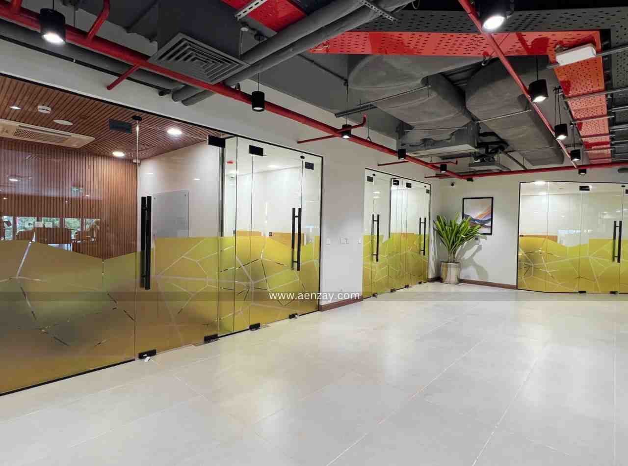 InnoVista Co-Working Ravi (37776 Sqft, DHA Phase 8 Lahore) | Aenzay ...